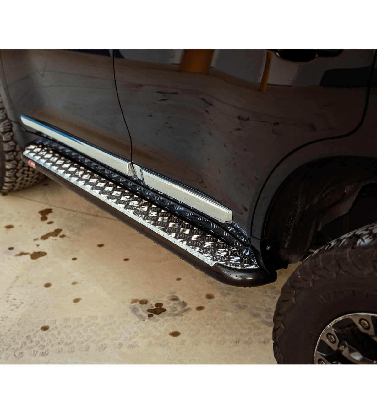 Land Cruiser 200 series 2007-2021 309BS Side Step Package (Chrome Step – MCC 4x4