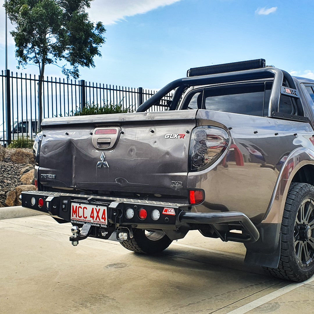 Triton MK ML 1996-2009 022-03 Jack Rear Bar with Light Kit Package - S ...