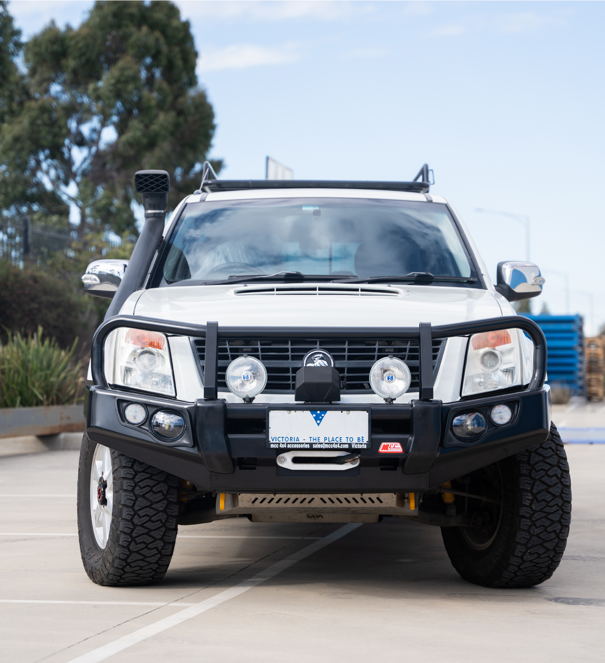 Dmax 2007-2011/ Holden RA7 - 707-02 Falcon Bull Bar Black A-Frame Pack ...