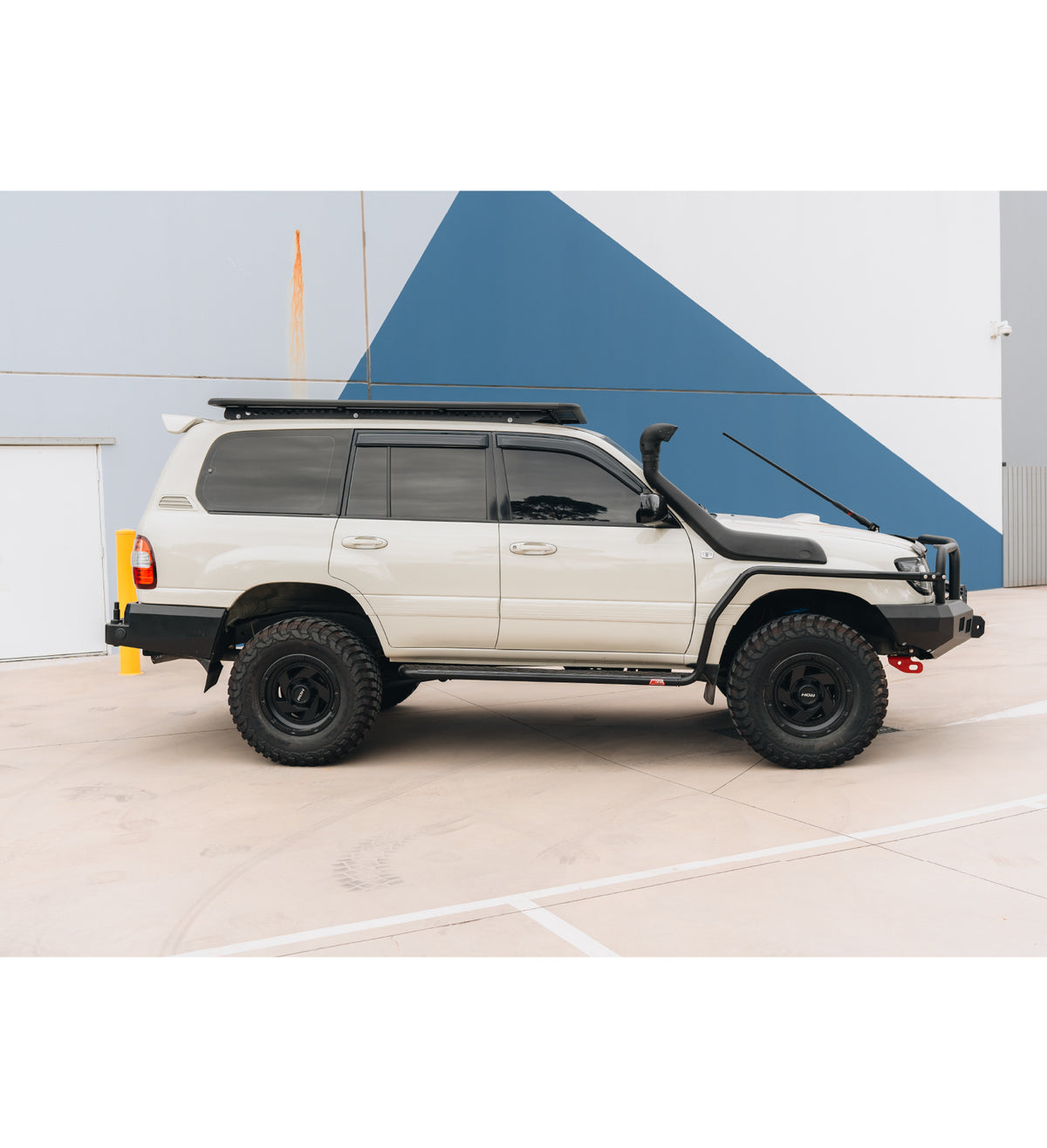 Land Cruiser 100 series 1998-2007 039BSR All Black Side Step and Rail ...