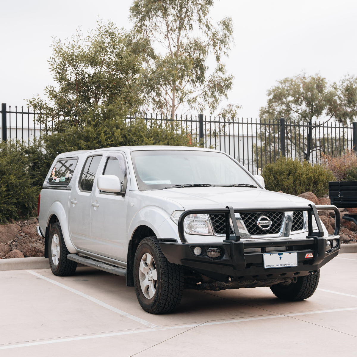 Navara D40 2011-2015 707-02 Falcon Bull Bar Black A-Frame Package (LED ...