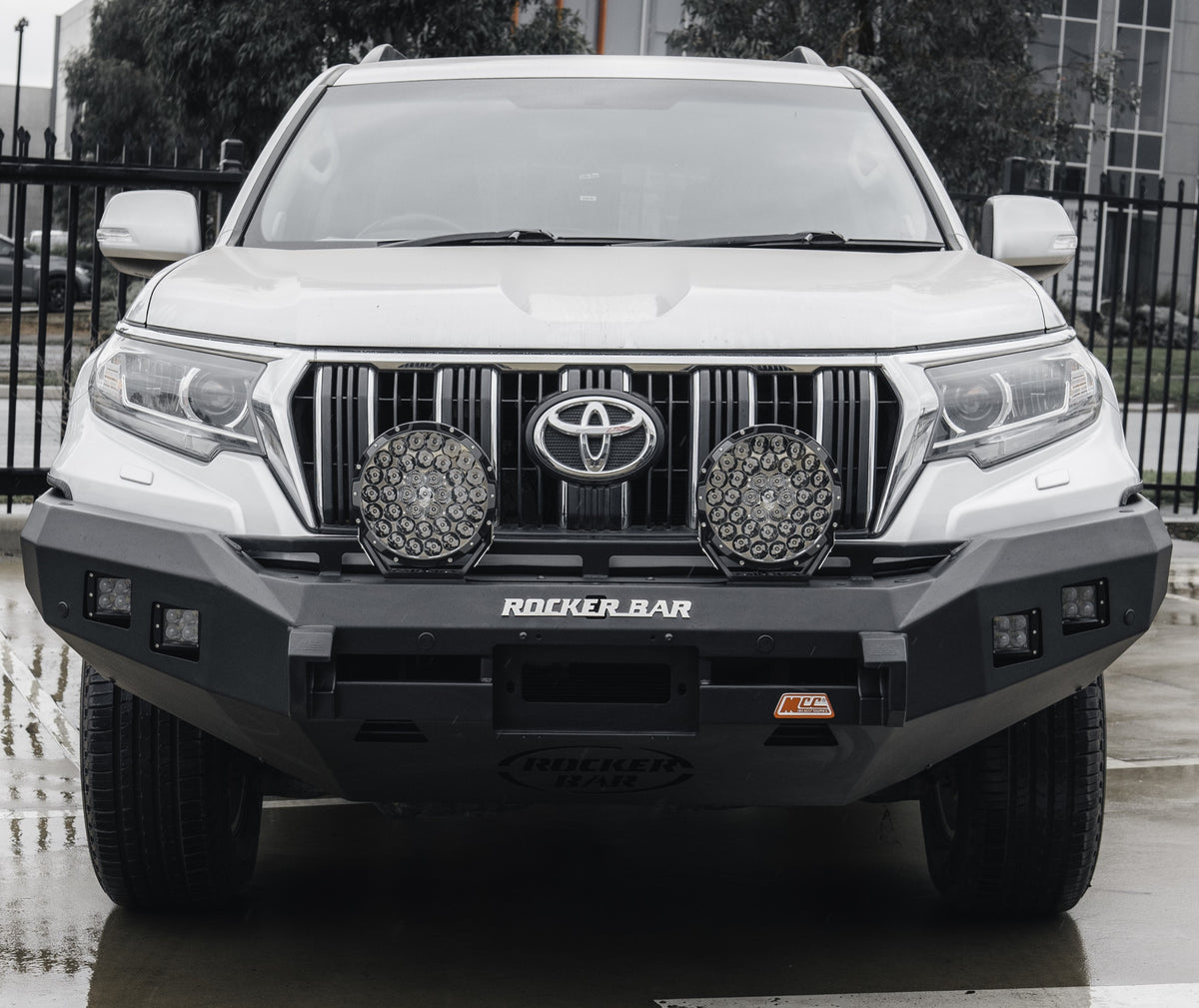 Prado 150 facelift 2017-Current 078-01SQ Rocker Bull Bar No Loop Packa ...