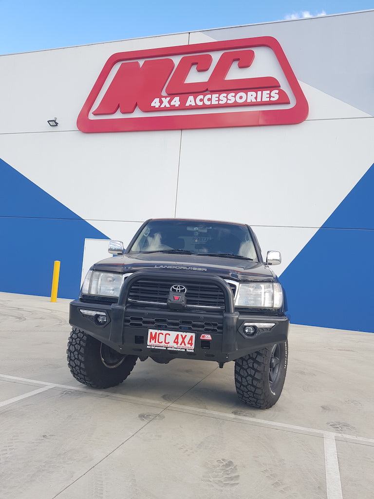 Land Cruiser 105 series 1998-2007 808-01 Phoenix Bull Bar Single Black ...