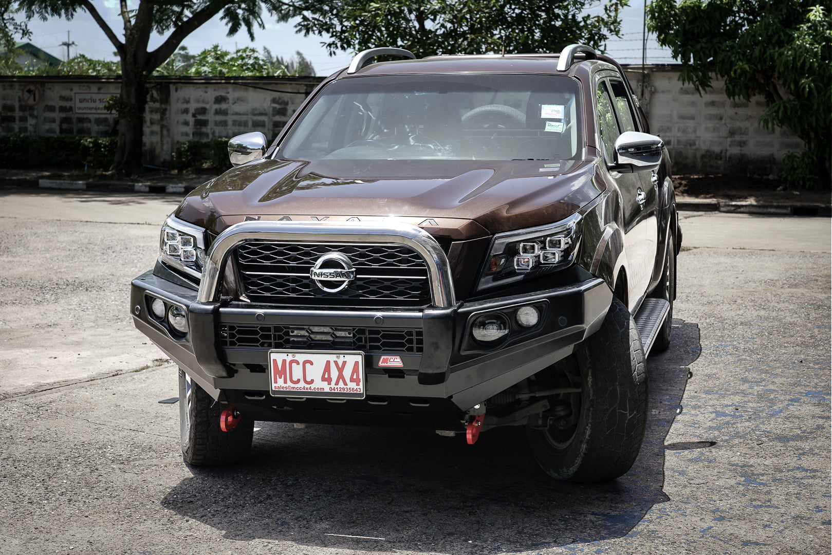 Navara Np300 2021-Present - 707-01 Falcon Bull Bar Single Stainless Lo ...