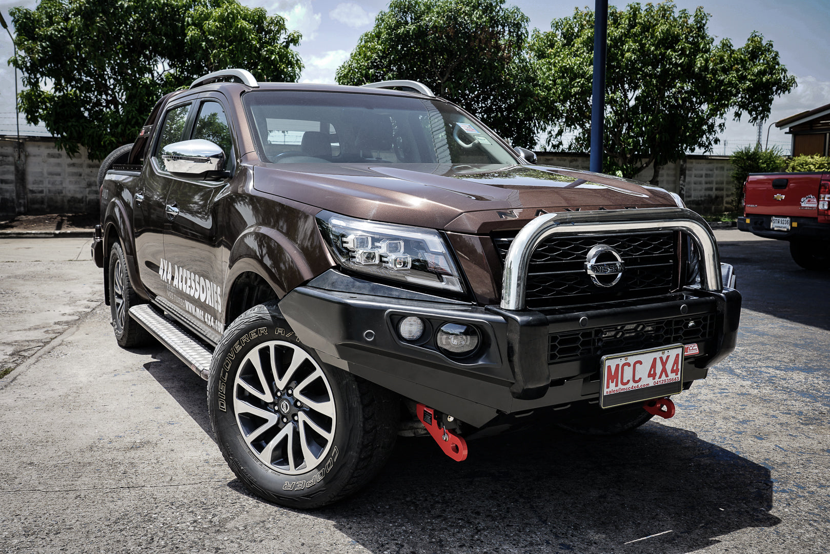 Navara Np300 2021-Present - 707-01 Falcon Bull Bar Single Stainless Lo ...