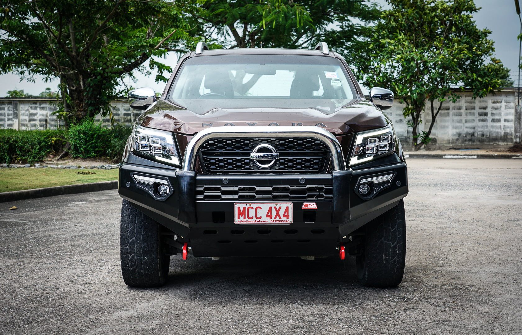 Navara Np300 2021-Present - 808-01 Phoenix Bull Bar Single Stainless L ...