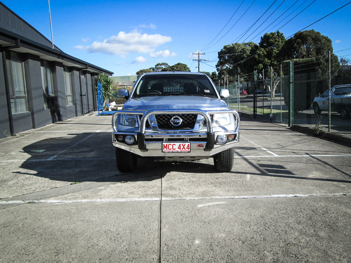 Navara D40 2005-2010 707-01A Alloy Falcon Bull Bar Triple Loops Packag ...