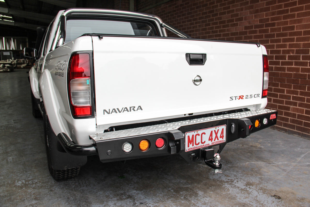 Navara D22 1997-2015 022-03 Jack Rear Bar with Light kit and Chrome St ...