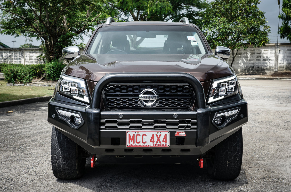 Navara Np300 2021-Present - 808-01 Phoenix Bull Bar Single Black Loop ...