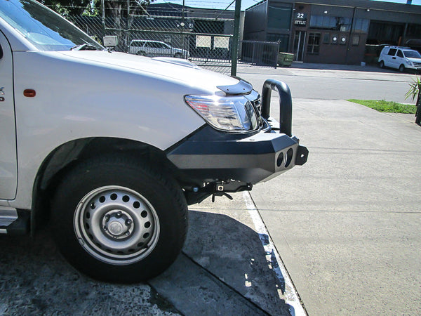 Hilux KUN26R 2012-2015 078-01SQSBL Rocker Bull Bar Single Sand Black L ...