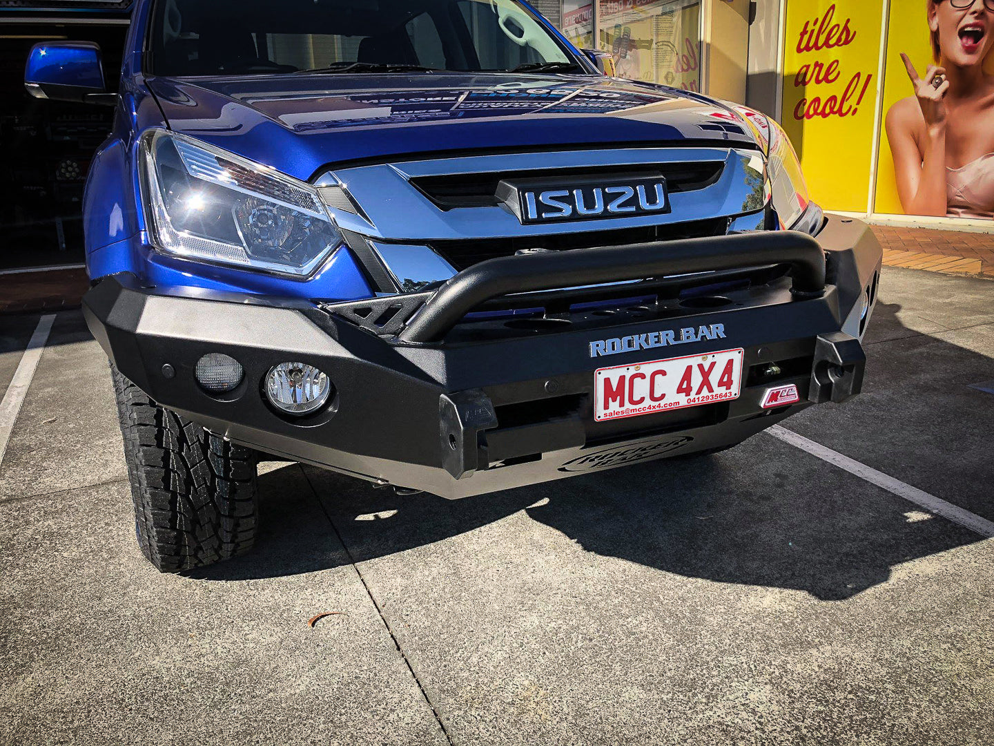 Dmax facelift 2017-2020 078-01SQL Rocker Bull Bar Single Low Loop Pack ...