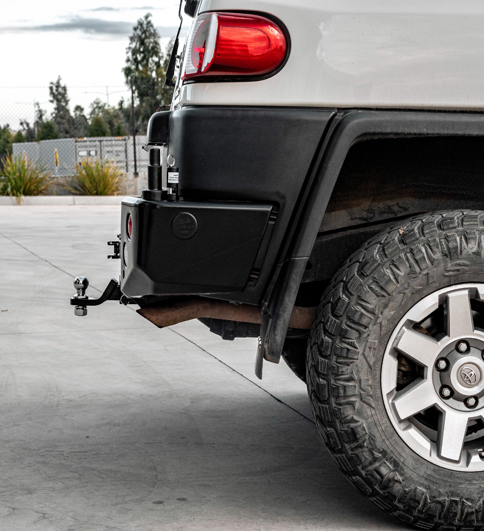 FJ Cruiser XJ10 2006-2017 022-02 Rear Wheel Carrier Bar Only Package ...