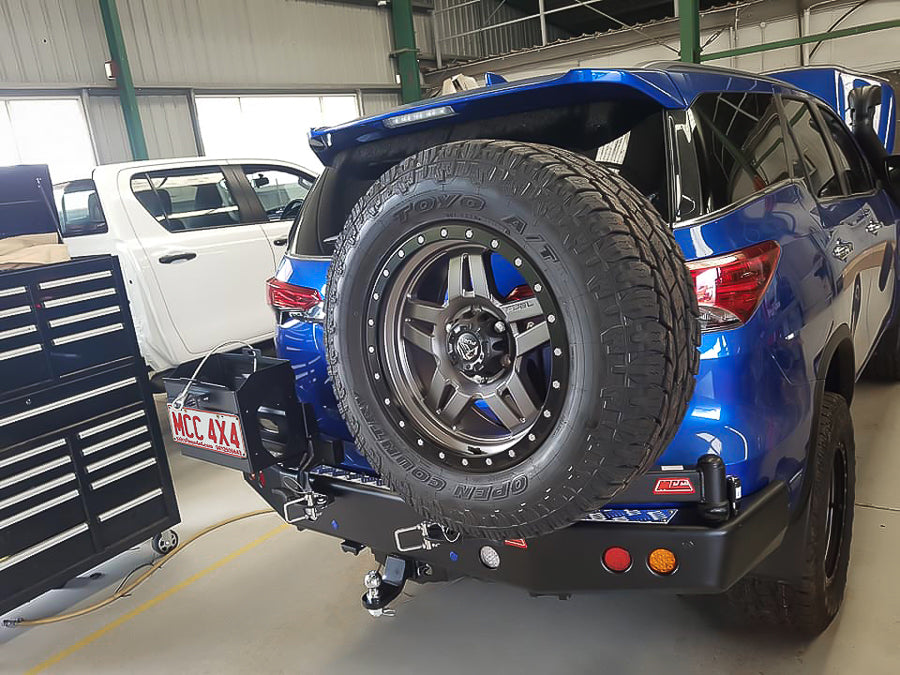 Fortuner 2015-Current 022-02 Rear Wheel Carrier Dual Wheels Carrier Pa ...