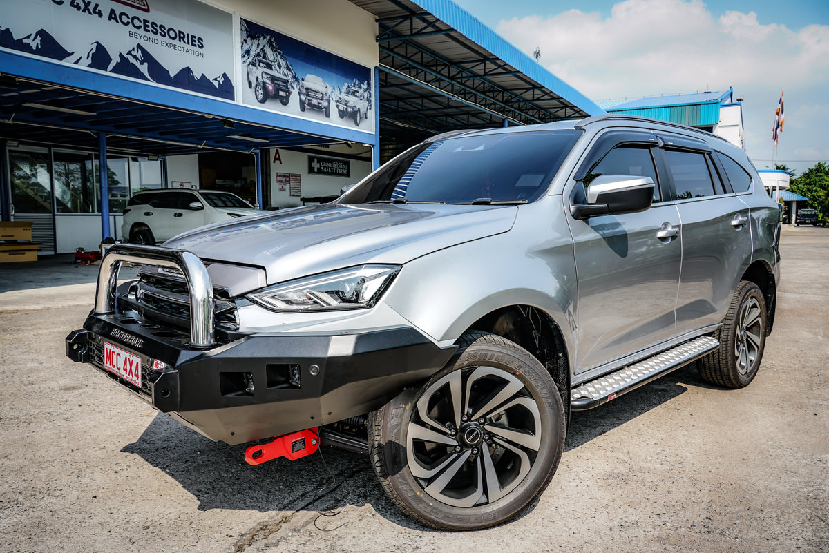 MUX Gen 3 2020-On 309SBK Side Step Package (Sand Black) - SKU MCC-0800 – MCC 4x4