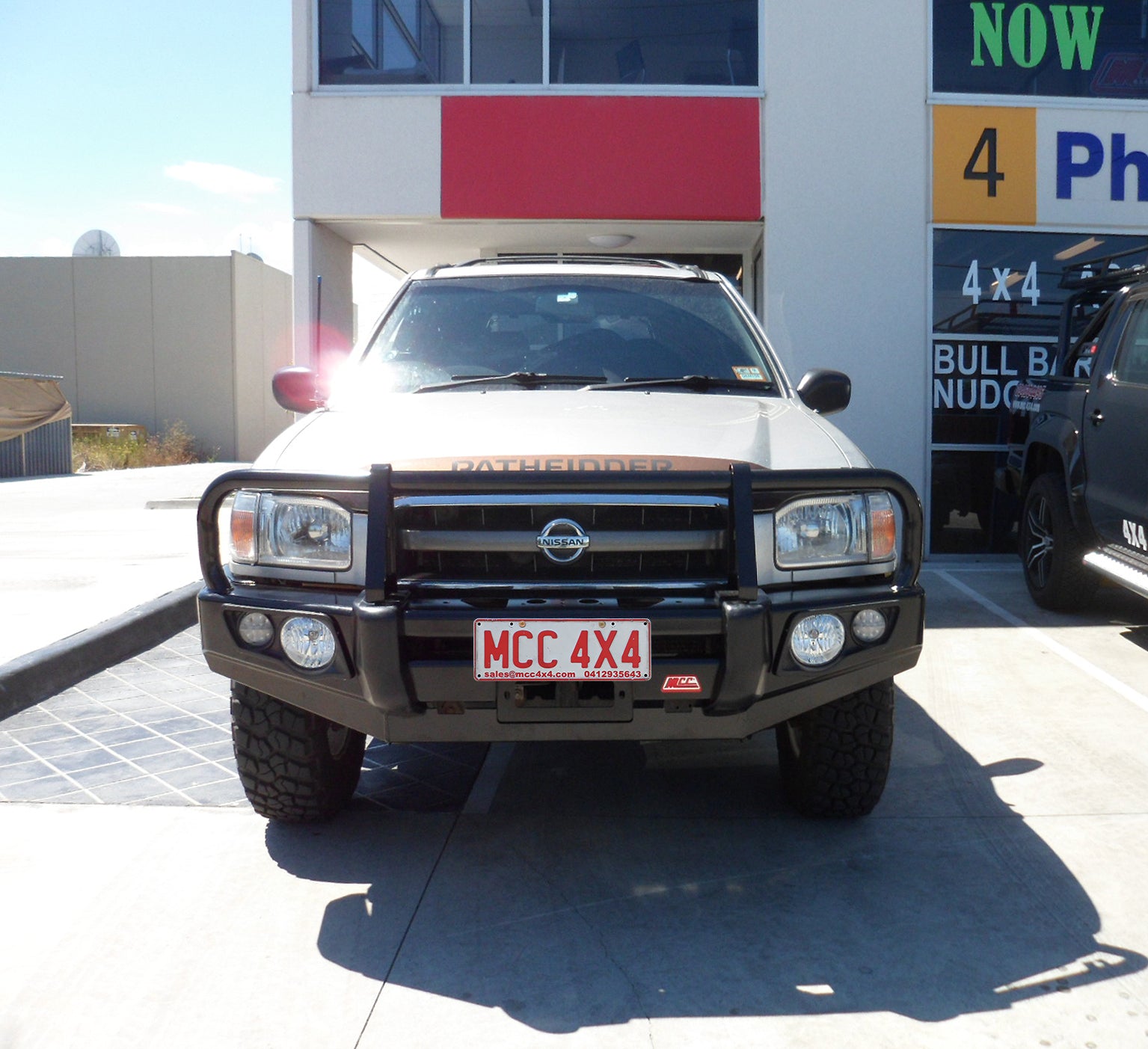 Pathfinder R50 1996-2004 707-02 Falcon Bull Bar Black A-Frame Package ...