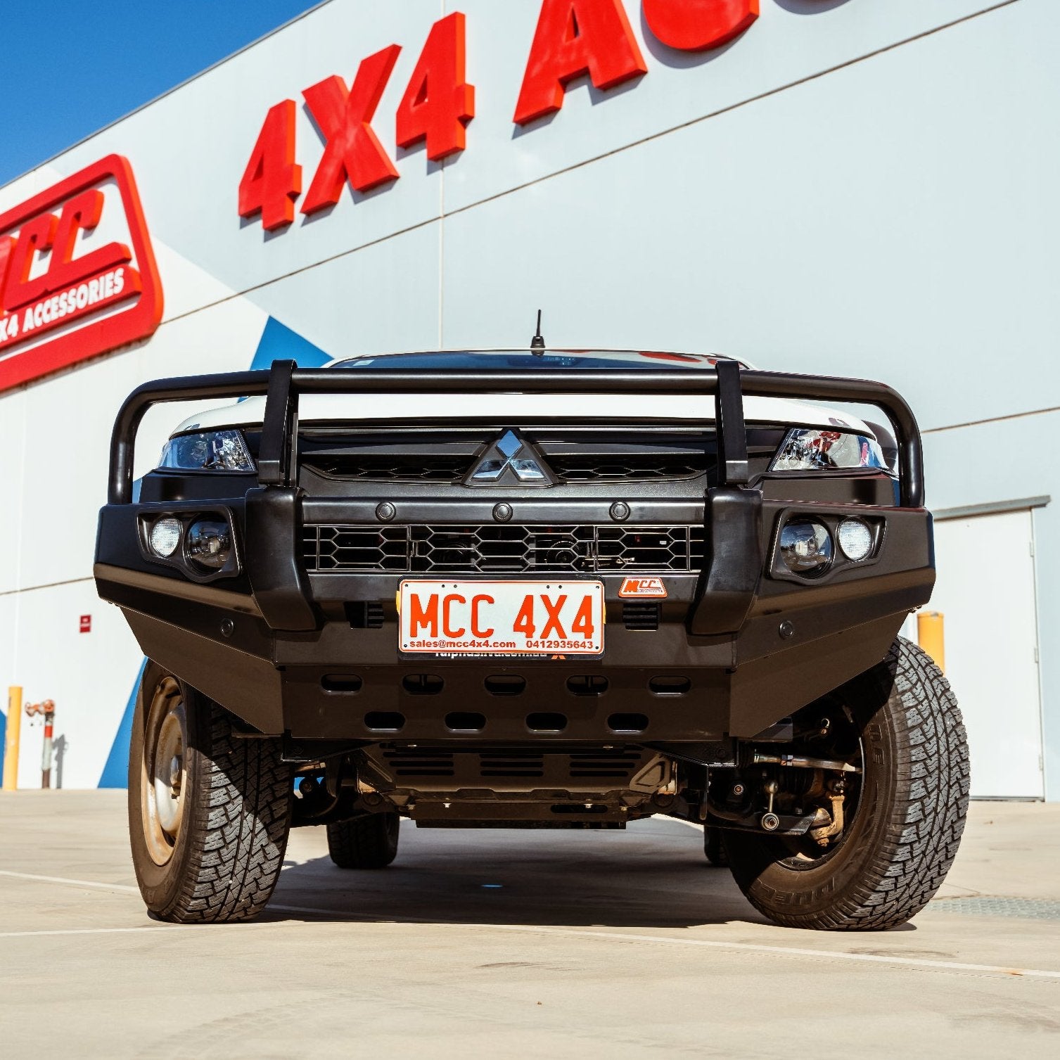 Triton MR 2019-Present 707-02 Falcon Bull Bar Black A-Frame Package (L – MCC 4x4